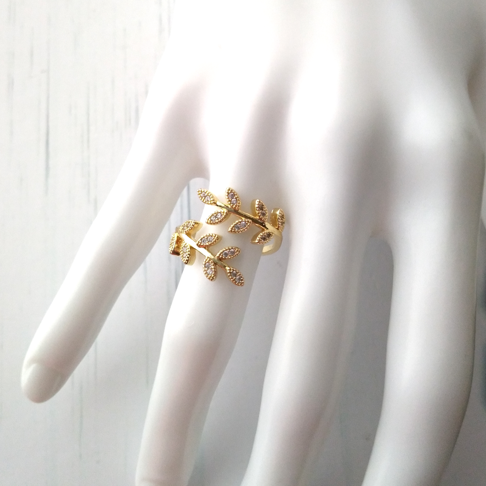 Laurel Leaves Bypass Style Stackable Ring – Alchemista